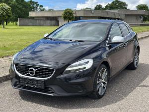 Melns Volvo V40 2017 Kauņa, ar dzinēja tilpumu 2.00 L un nobraukumu 214 tūkst. km par 9950 €, foto 9 vietnē AUTOMOTO.COM.LV