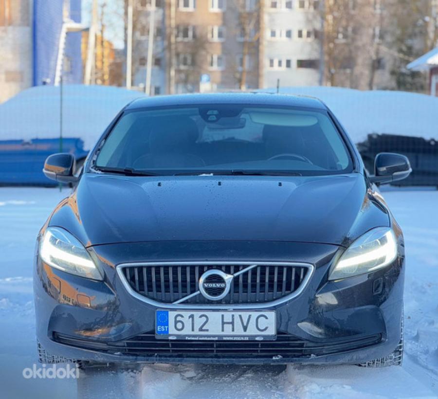 Black Volvo V40 2017 in Narva, with an engine capacity of 2.00 L and mileage of 280 thousand km for 5999 €, photo 3 on AUTOMOTO.COM.LV