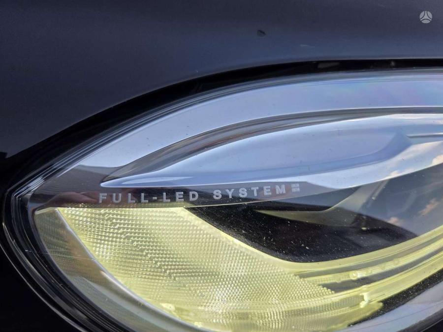 Melns Volvo V40 2017 Kauņa, ar dzinēja tilpumu 1.97 L un nobraukumu 280 tūkst. km par 8999 €, foto 8 vietnē AUTOMOTO.COM.LV
