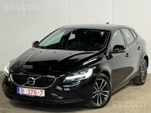Black Volvo V40 2017 in Jurmala, with an engine capacity of 2.00 L and mileage of 220 thousand km for 9750 €, photo  on AUTOMOTO.COM.LV