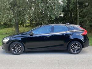 Melns Volvo V40 2017 Klaipėda, ar dzinēja tilpumu 1.97 L un nobraukumu 345 tūkst. km par 6400 €, foto 11 vietnē AUTOMOTO.COM.LV