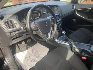Melns Volvo V40 2017 Klaipėda, ar dzinēja tilpumu 1.97 L un nobraukumu 345 tūkst. km par 6400 €, foto 18 vietnē AUTOMOTO.COM.LV