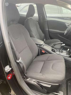 Melns Volvo V40 2017 Klaipėda, ar dzinēja tilpumu 1.97 L un nobraukumu 345 tūkst. km par 6400 €, foto 20 vietnē AUTOMOTO.COM.LV
