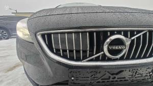 Melns Volvo V40 2018 Viļņa, ar dzinēja tilpumu 2.00 L un nobraukumu 180 tūkst. km par 9900 €, foto 7 vietnē AUTOMOTO.COM.LV