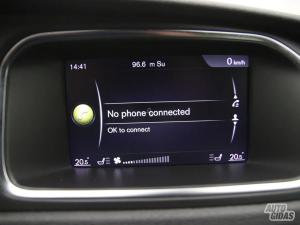 Black Volvo V40 2018 in Vilnius, with an engine capacity of 2.00 L and mileage of 179 thousand km for 12099 €, photo 24 on AUTOMOTO.COM.LV