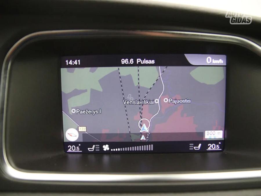 Black Volvo V40 2018 in Vilnius, with an engine capacity of 2.00 L and mileage of 179 thousand km for 12099 €, photo 25 on AUTOMOTO.COM.LV