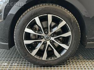 Melns Volvo V40 2018 Rīga, ar dzinēja tilpumu 2.00 L un nobraukumu 120 tūkst. km par 13900 €, foto 22 vietnē AUTOMOTO.COM.LV