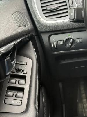 Melns Volvo V40 2019 Rīga, ar dzinēja tilpumu 1.50 L un nobraukumu 137 tūkst. km par 11800 €, foto 18 vietnē AUTOMOTO.COM.LV