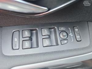 Melns Volvo V40 2019 Viļņa, ar dzinēja tilpumu 2.00 L un nobraukumu 158 tūkst. km par 9000 €, foto 11 vietnē AUTOMOTO.COM.LV