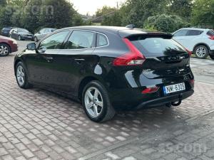 Melns Volvo V40 2017 Rīga, ar dzinēja tilpumu 2.00 L un nobraukumu 287 tūkst. km par 8000 €, foto 8 vietnē AUTOMOTO.COM.LV