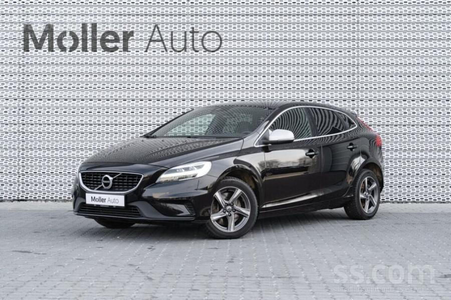 Black Volvo V40 2018 in Riga, with an engine capacity of 2.00 L and mileage of 205 thousand km for 10490 €, photo 1 on AUTOMOTO.COM.LV