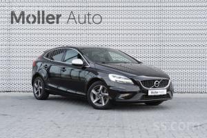 Black Volvo V40 2018 in Riga, with an engine capacity of 2.00 L and mileage of 205 thousand km for 10490 €, photo 3 on AUTOMOTO.COM.LV