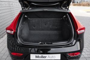 Black Volvo V40 2018 in Riga, with an engine capacity of 2.00 L and mileage of 205 thousand km for 10490 €, photo 19 on AUTOMOTO.COM.LV