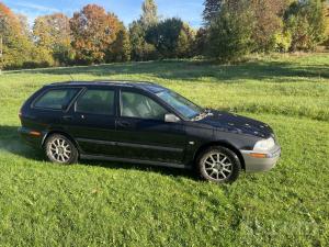 Melns Volvo V40 2001 Madona, ar dzinēja tilpumu 1.90 L un nobraukumu 279 tūkst. km par 1050 €, foto  vietnē AUTOMOTO.COM.LV