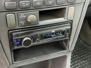 Melns Volvo V40 2002 Rīga, ar dzinēja tilpumu 1.90 L un nobraukumu 385 tūkst. km par 990 €, foto 13 vietnē AUTOMOTO.COM.LV