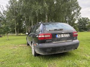 Black Volvo V40 2002 in Valmiera, with an engine capacity of 1.90 L and mileage of 269 thousand km for 1100 €, photo 3 on AUTOMOTO.COM.LV