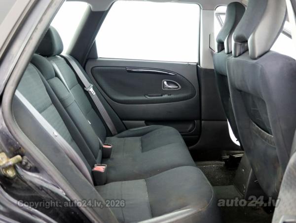 Melns Volvo V40 2003 Tallina, ar dzinēja tilpumu 1.90 L un nobraukumu 355 tūkst. km par 599 €, foto 7 vietnē AUTOMOTO.COM.LV
