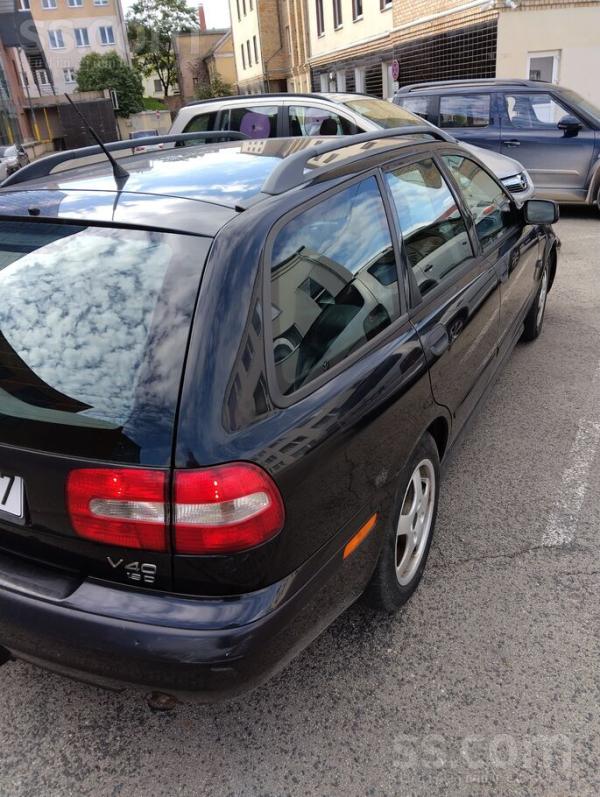 Black Volvo V40 2003 in Saldus, with an engine capacity of 1.90 L and mileage of 315 thousand km for 450 €, photo 3 on AUTOMOTO.COM.LV