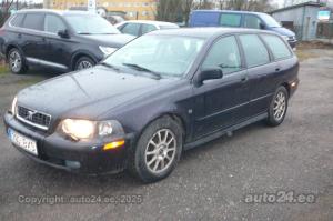 Melns Volvo V40 2004 Jehvi, ar dzinēja tilpumu 1.90 L un nobraukumu 0 tūkst. km par 990 €, foto  vietnē AUTOMOTO.COM.LV