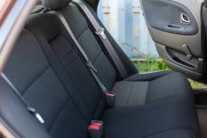 Melns Volvo V40 2004 Rīga, ar dzinēja tilpumu 1.90 L un nobraukumu 175 tūkst. km par 2495 €, foto 16 vietnē AUTOMOTO.COM.LV