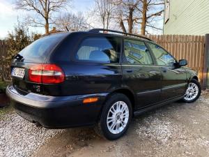 Black Volvo V40 2004 in Riga, with an engine capacity of 1.90 L and mileage of 330 thousand km for 1800 €, photo 8 on AUTOMOTO.COM.LV