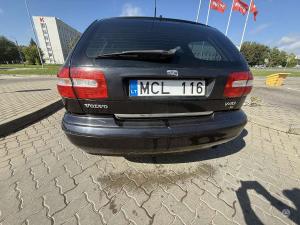 Black Volvo V40 2004 in Kaunas, with an engine capacity of 1.78 L and mileage of 216 thousand km for 1750 €, photo 4 on AUTOMOTO.COM.LV