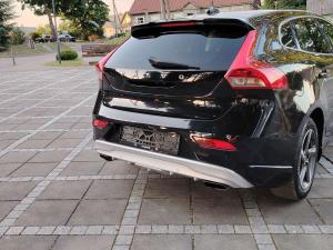 Black Volvo V40 2012 in Raseiniai, with an engine capacity of 2.00 L and mileage of 284 thousand km for 6500 €, photo 5 on AUTOMOTO.COM.LV
