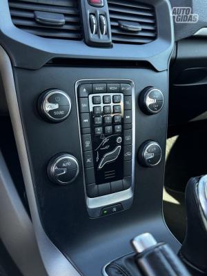 Melns Volvo V40 2013 Klaipėda, ar dzinēja tilpumu 1.60 L un nobraukumu 284 tūkst. km par 5750 €, foto 15 vietnē AUTOMOTO.COM.LV
