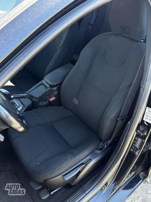 Melns Volvo V40 2013 Klaipėda, ar dzinēja tilpumu 1.60 L un nobraukumu 284 tūkst. km par 5750 €, foto 16 vietnē AUTOMOTO.COM.LV