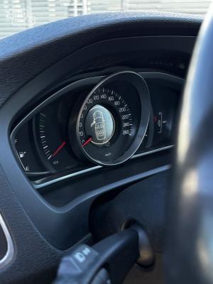 Melns Volvo V40 2013 Klaipėda, ar dzinēja tilpumu 1.60 L un nobraukumu 284 tūkst. km par 5750 €, foto 17 vietnē AUTOMOTO.COM.LV