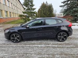 Черный Вольво В40 2013 в Екабпилс, объемом двигателя 1.60 л и пробегом 298 тыс. км за 6490 €, фото 12 на AUTOMOTO.COM.LV