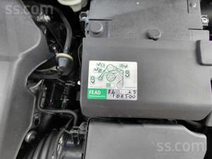 Melns Volvo V40 2014 Talsi, ar dzinēja tilpumu 1.60 L un nobraukumu 107 tūkst. km par 7200 €, foto 20 vietnē AUTOMOTO.COM.LV
