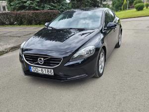 Черный Вольво В40 2014 в Екабпилс, объемом двигателя 1.60 л и пробегом 288 тыс. км за 6490 €, фото 3 на AUTOMOTO.COM.LV