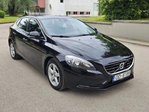 Черный Вольво В40 2014 в Екабпилс, объемом двигателя 1.60 л и пробегом 288 тыс. км за 6490 €, фото 5 на AUTOMOTO.COM.LV