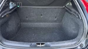 Melns Volvo V40 2015 Rīga, ar dzinēja tilpumu 2.00 L un nobraukumu 329 tūkst. km par 5500 €, foto 14 vietnē AUTOMOTO.COM.LV
