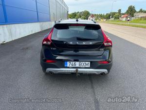 Melns Volvo V40 2015 Tallina, ar dzinēja tilpumu 2.00 L un nobraukumu 0 tūkst. km par 7900 €, foto 4 vietnē AUTOMOTO.COM.LV