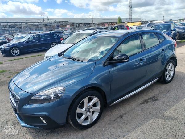 Zils Volvo V40 2013 Kauņa, ar dzinēja tilpumu 1.60 L un nobraukumu 262 tūkst. km par 6999 €, foto 3 vietnē AUTOMOTO.COM.LV