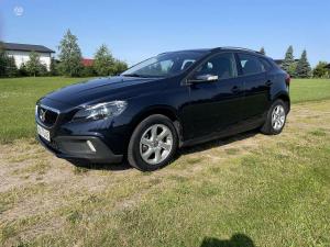 Zils Volvo V40 2016 Kauņa, ar dzinēja tilpumu 1.97 L un nobraukumu 39 tūkst. km par 8800 €, foto 3 vietnē AUTOMOTO.COM.LV