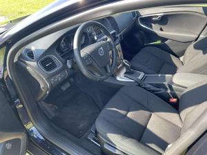 Zils Volvo V40 2016 Kauņa, ar dzinēja tilpumu 1.97 L un nobraukumu 39 tūkst. km par 8800 €, foto 9 vietnē AUTOMOTO.COM.LV