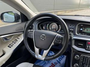 Zils Volvo V40 2017 Alīta, ar dzinēja tilpumu 2.00 L un nobraukumu 267 tūkst. km par 10400 €, foto 12 vietnē AUTOMOTO.COM.LV