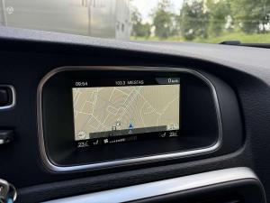 Zils Volvo V40 2017 Alīta, ar dzinēja tilpumu 2.00 L un nobraukumu 267 tūkst. km par 10400 €, foto 14 vietnē AUTOMOTO.COM.LV