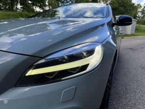 Zils Volvo V40 2017 Alīta, ar dzinēja tilpumu 2.00 L un nobraukumu 267 tūkst. km par 10400 €, foto 25 vietnē AUTOMOTO.COM.LV