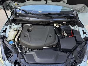 Zils Volvo V40 2017 Alīta, ar dzinēja tilpumu 2.00 L un nobraukumu 267 tūkst. km par 10400 €, foto 36 vietnē AUTOMOTO.COM.LV