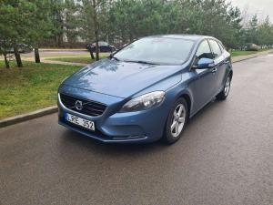 Blue Volvo V40 2012 in Vilnius, with an engine capacity of 1.56 L and mileage of 316 thousand km for 5250 €, photo  on AUTOMOTO.COM.LV