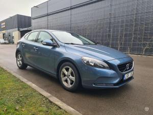 Blue Volvo V40 2012 in Vilnius, with an engine capacity of 1.56 L and mileage of 316 thousand km for 5250 €, photo 7 on AUTOMOTO.COM.LV