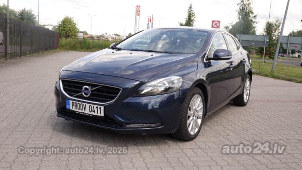 Zils Volvo V40 2012 Tartu, ar dzinēja tilpumu 2.00 L un nobraukumu 237 tūkst. km par 8590 €, foto 5 vietnē AUTOMOTO.COM.LV
