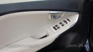 Zils Volvo V40 2012 Tartu, ar dzinēja tilpumu 2.00 L un nobraukumu 237 tūkst. km par 8590 €, foto 12 vietnē AUTOMOTO.COM.LV