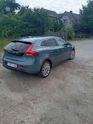Blue Volvo V40 2012 in Kaunas, with an engine capacity of 1.56 L and mileage of 320 thousand km for 4500 €, photo 8 on AUTOMOTO.COM.LV