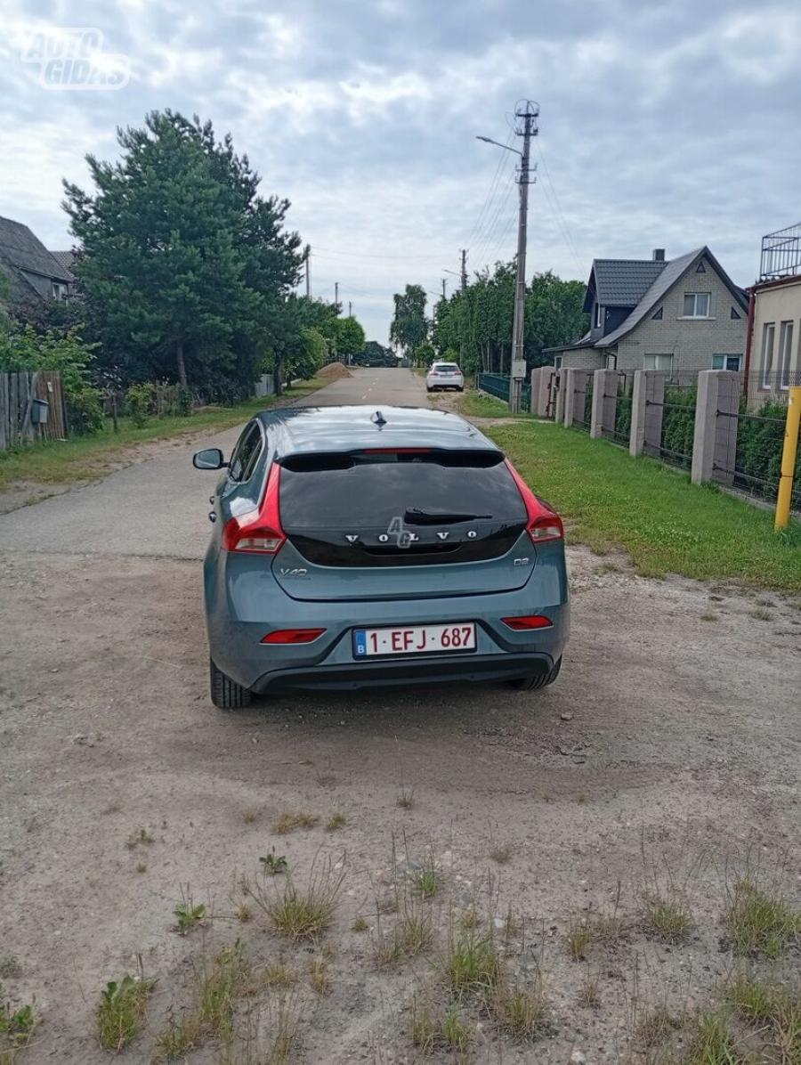 Blue Volvo V40 2012 in Kaunas, with an engine capacity of 1.60 L and mileage of 320 thousand km for 4250 €, photo 7 on AUTOMOTO.COM.LV