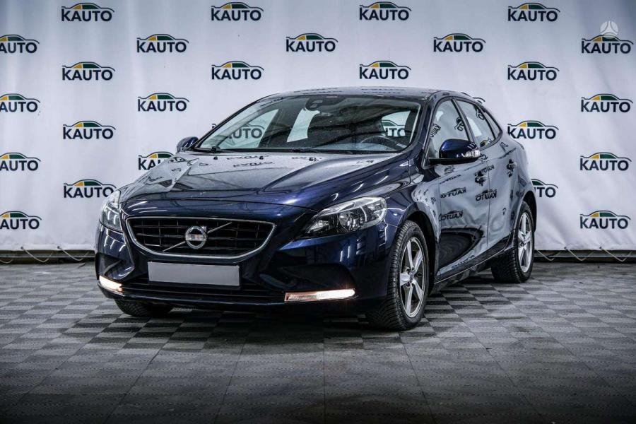 Blue Volvo V40 2012 in Kaunas, with an engine capacity of 1.60 L and mileage of 269 thousand km for 4800 €, photo 1 on AUTOMOTO.COM.LV